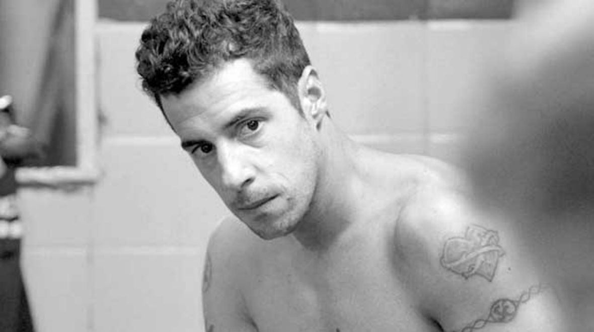 Soy un galán más simpático que lindo