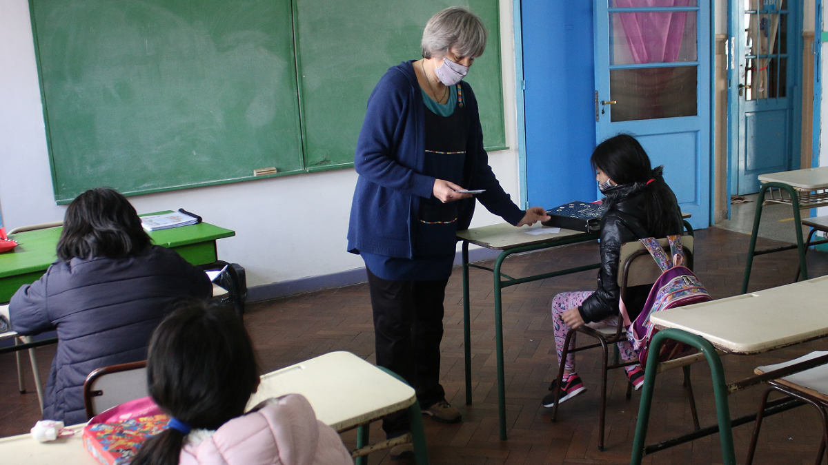 Una de las mejores 10 maestras del mundo trabaja en La Plata y lucha por la alfabetización digital