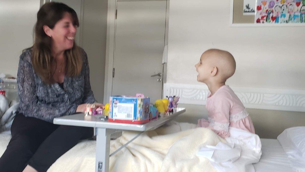 Lara tiene 7 años y necesita $85 millones para su tratamiento contra el ...