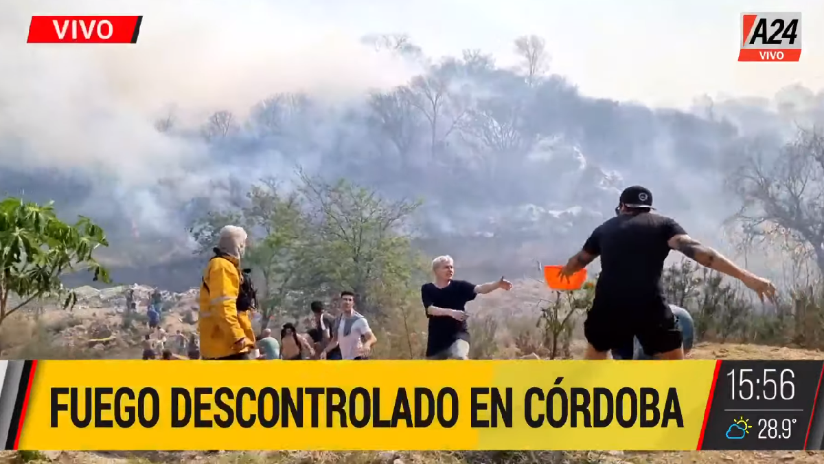 Incendios forestales en Córdoba: los vecinos combaten el fuego con los ...