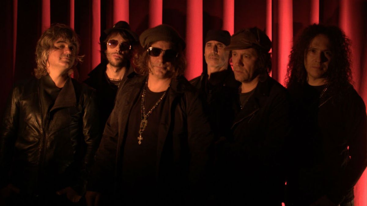 La 25 regresa al Teatro Flores