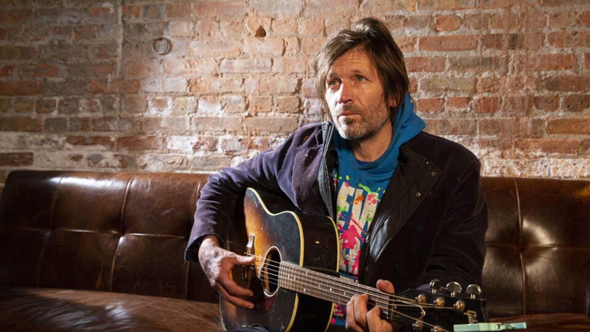 Evan Dando se presentará con un show acústico en Strummer Bar