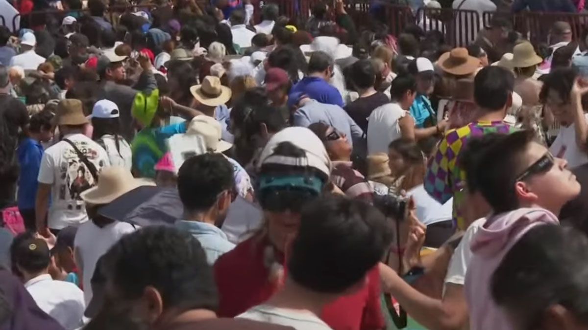 El eclipse total de Sol, el acontecimiento que deslumbra a América del ...