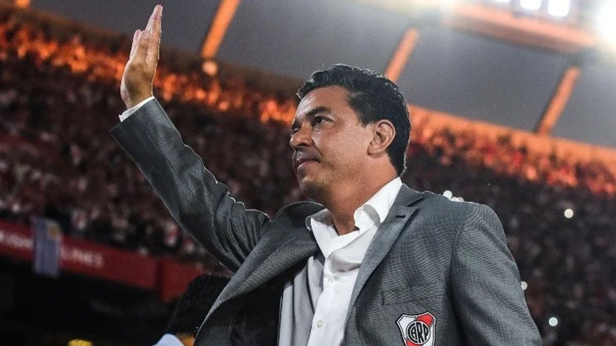 Marcelo Gallardo dejó de ser el DT de River y estallaron los memes