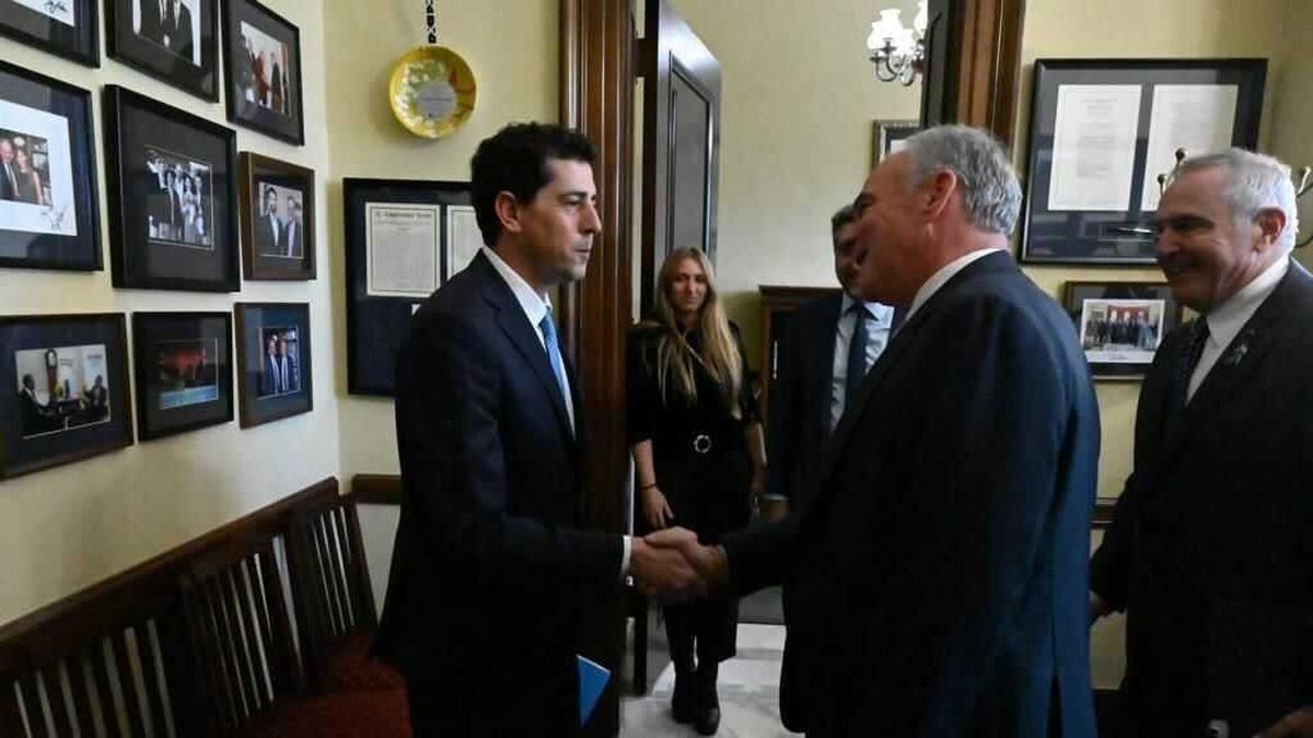 Wado de Pedro se reunió con el titular del Departamento de Seguridad ...