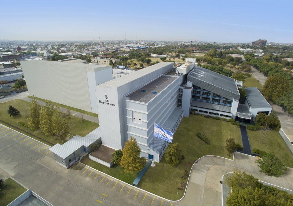 Laboratorios Roemmers junto al Hospital Universitario Austral ...