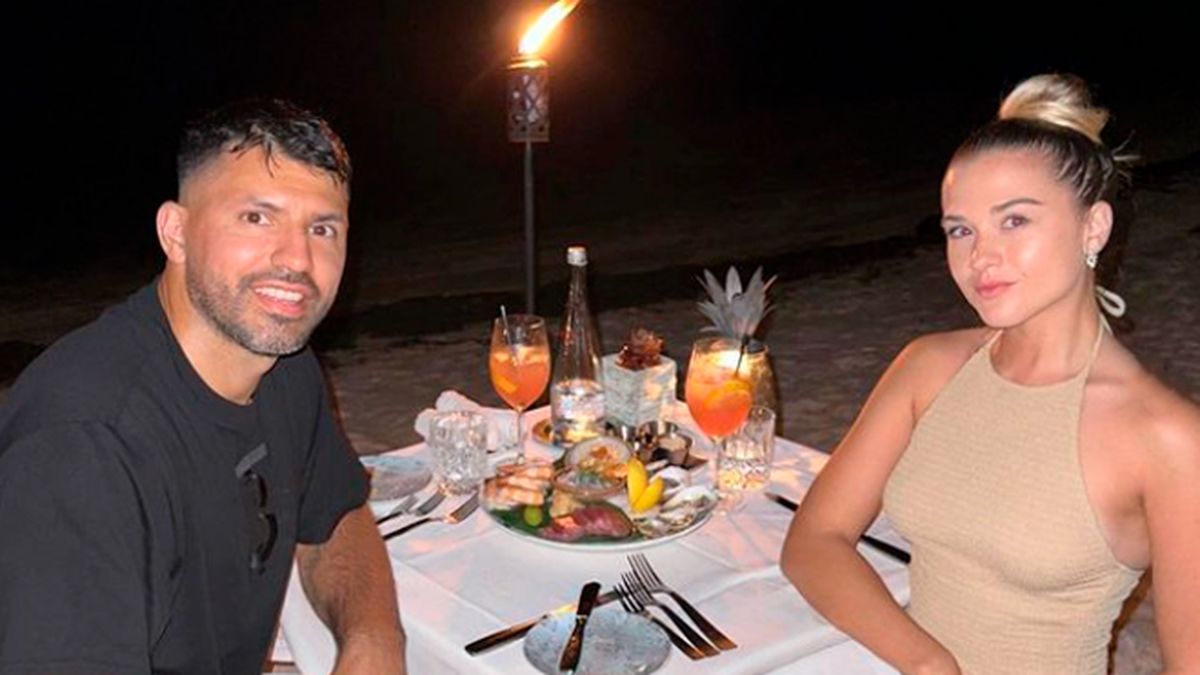 Polémico vaticinio del tarot sobre Kun Agüero tras reconciliarse con ...