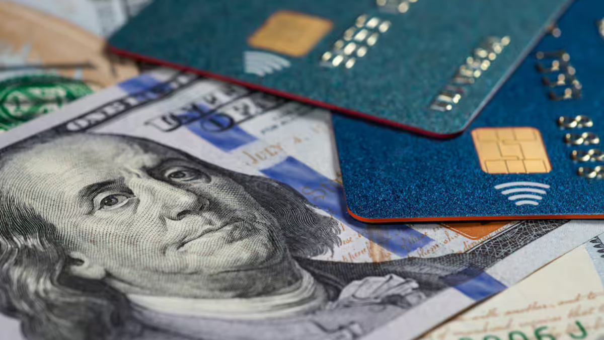 DÓLAR hoy, DÓLAR BLUE hoy: a cuánto COTIZAN este lunes 6 de enero