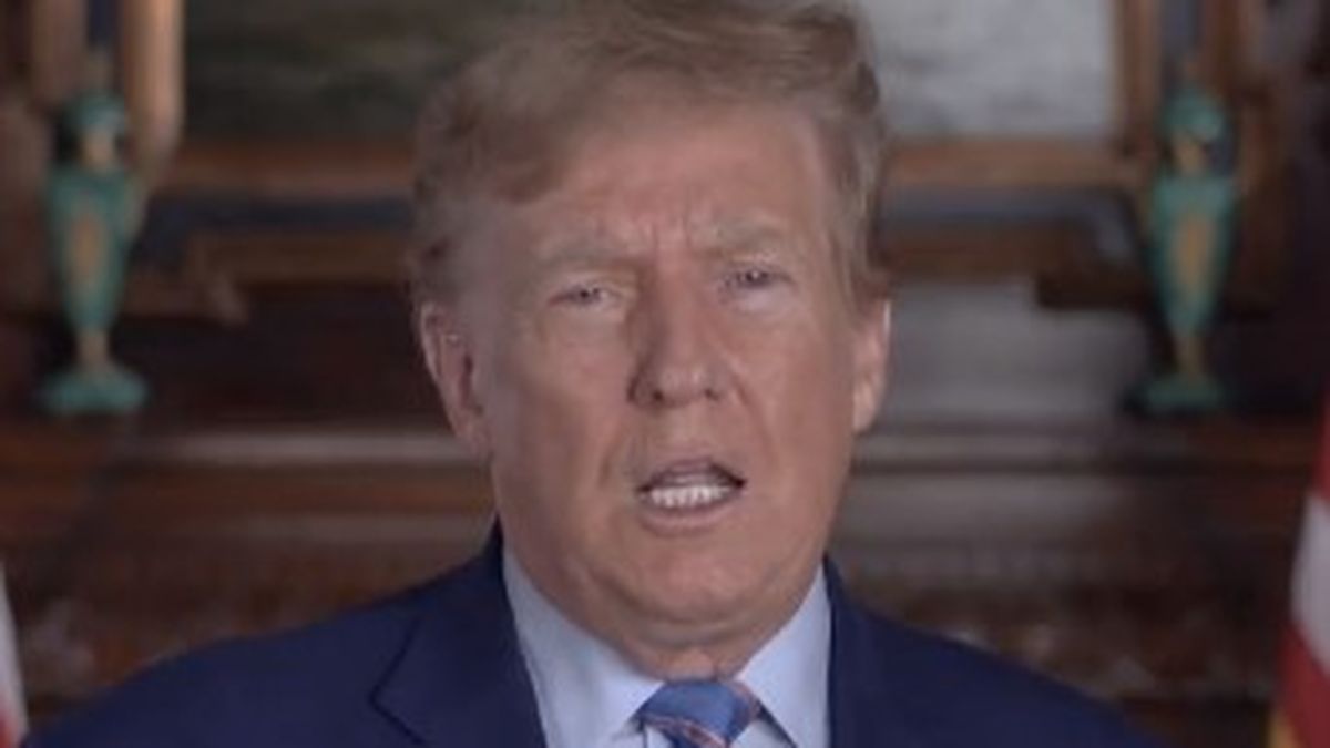 Donald Trump felicitó a Javier Milei por ganar las elecciones: Harás ...