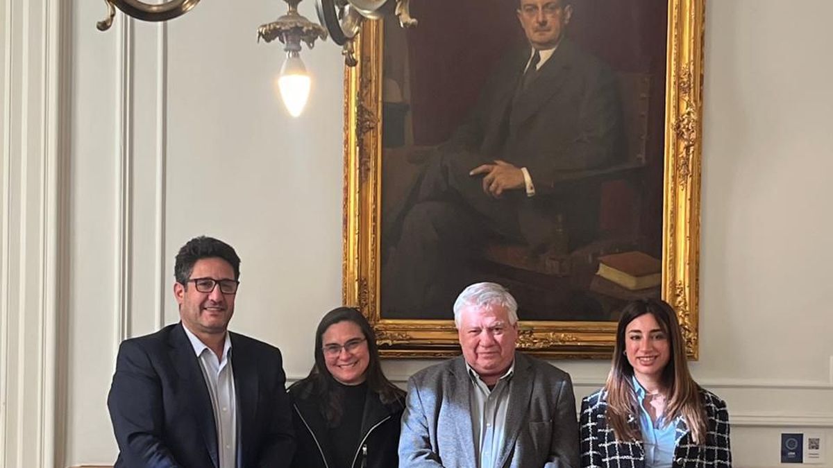 La UBA distingue a empresas por su apoyo al sistema de becas estudiantiles