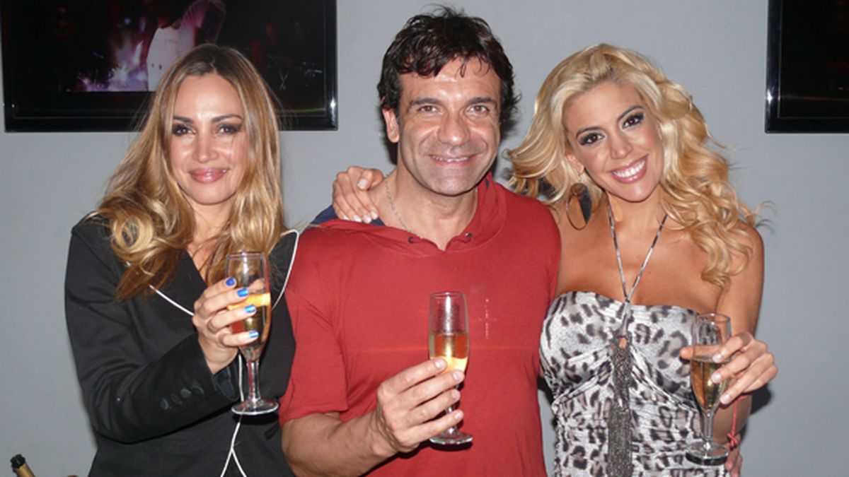 “Cuatro colas y un funeral” celebró los 25.000 espectadores