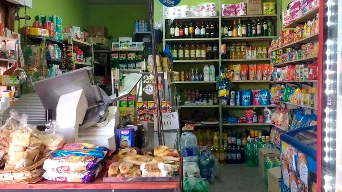 La advertencia de mal gusto de un kiosco: el que pide fiado aparecerá ...