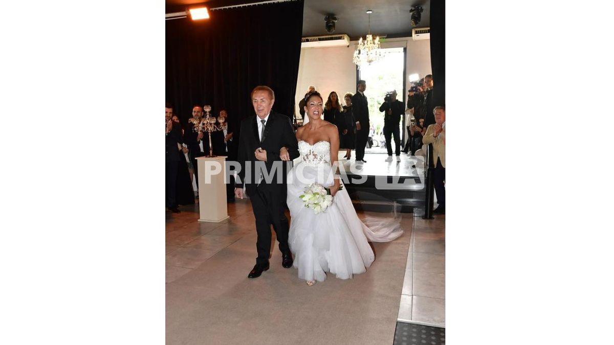 Coco Sily se casó con Chimi Meza: las románticas fotos de la boda