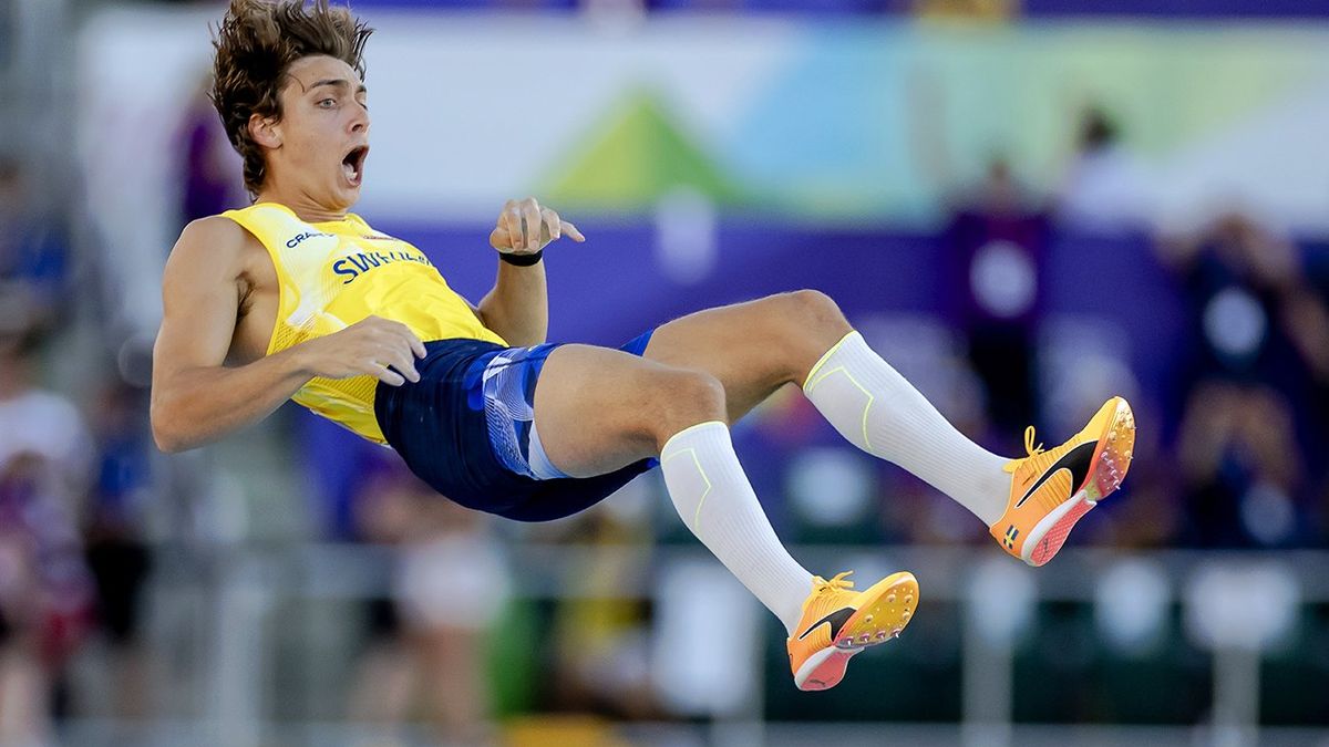 Armand Duplantis volvió a volar y rompió su récord en el Mundial de ...