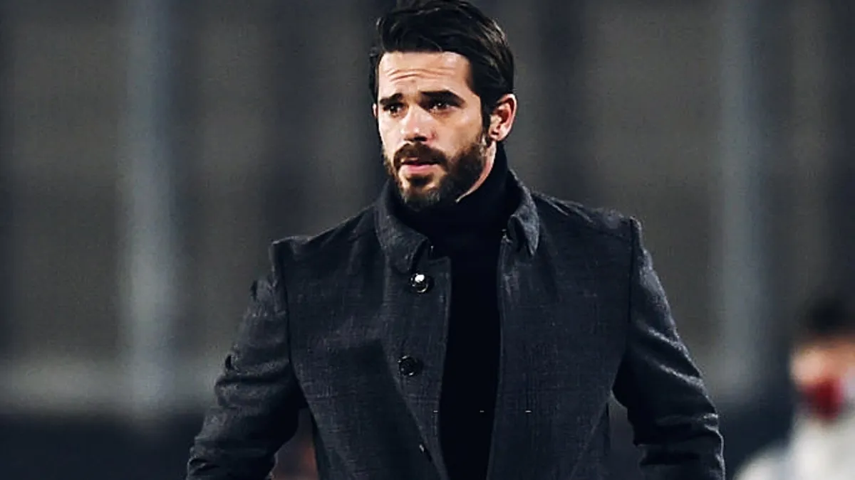 Un equipo árabe quiere a Fernando Gago: el DT rechazó la oferta, pero ...