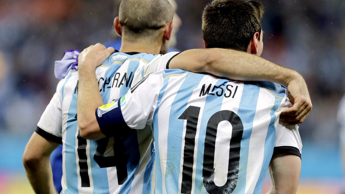 La sorpresiva respuesta de Mascherano cuando le preguntaron si convocará a Lionel Messi para los ...