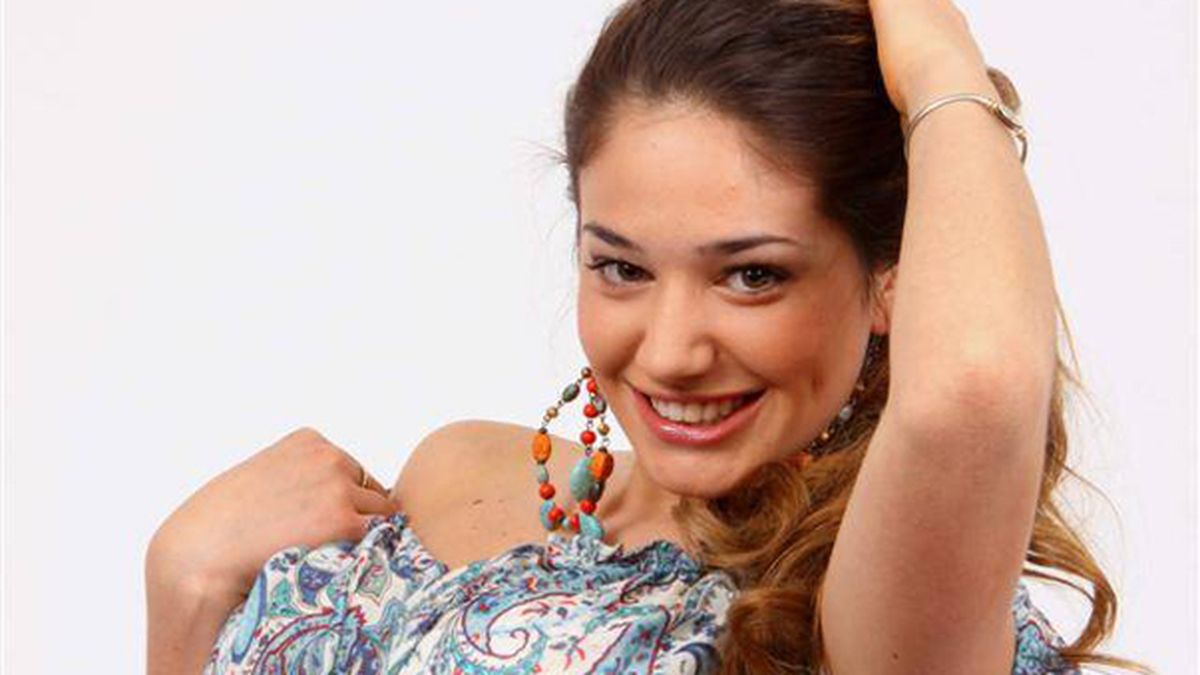 ¿Victoria de GH sale con un “Graduado”?