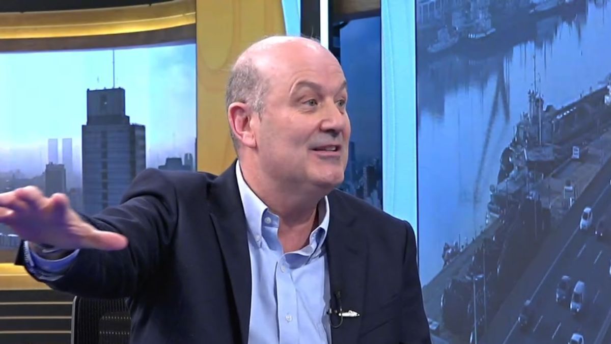 Federico Sturzzeneger, en A24: Milei nos pide que no miremos al dólar