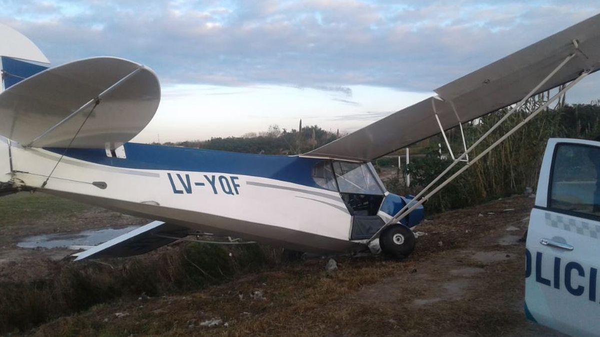 Despistó una avioneta y cayó en la autopista Buenos Aires-La Plata