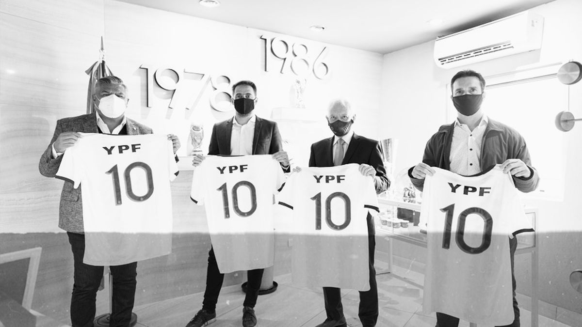YPF y AFA acordaron profundizar el vínculo y extender el contrato de ...