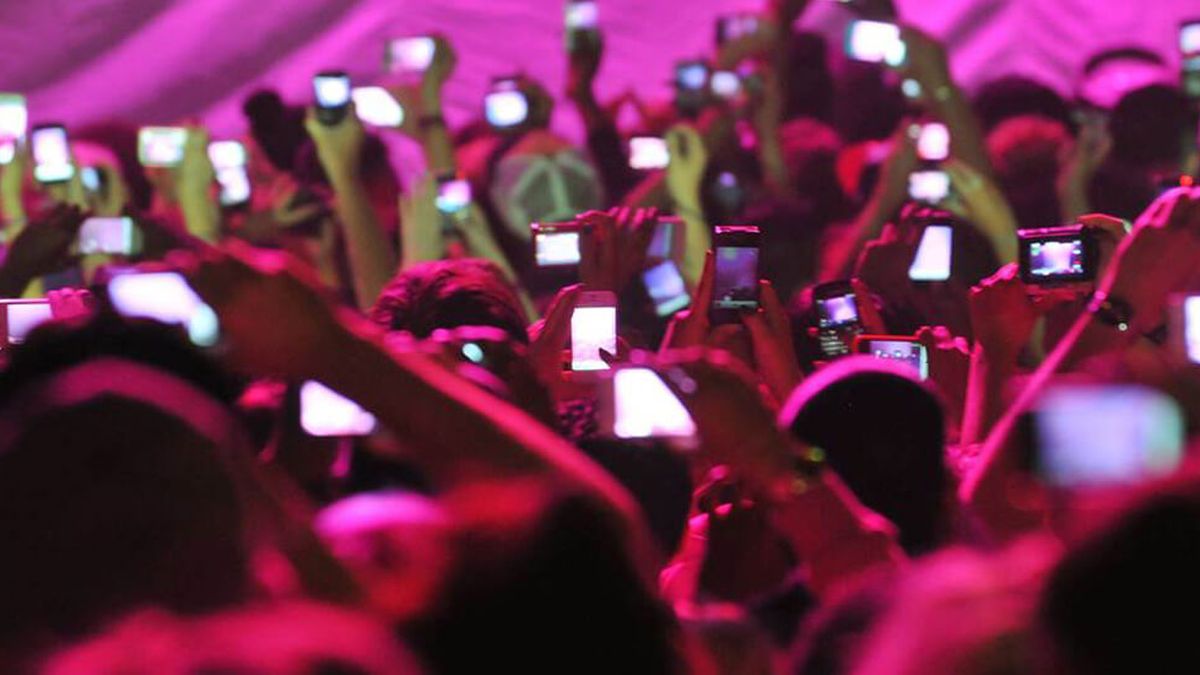 Desenchufados: juntadas de amigos sin teléfono celular