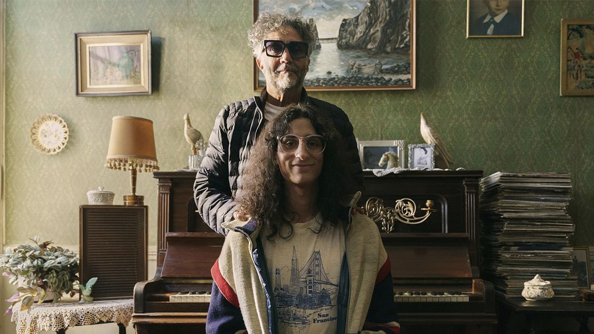 Netflix estrenó la serie de Fito Páez: la exclusiva cena de Mariano Chihade con el equipo de ...