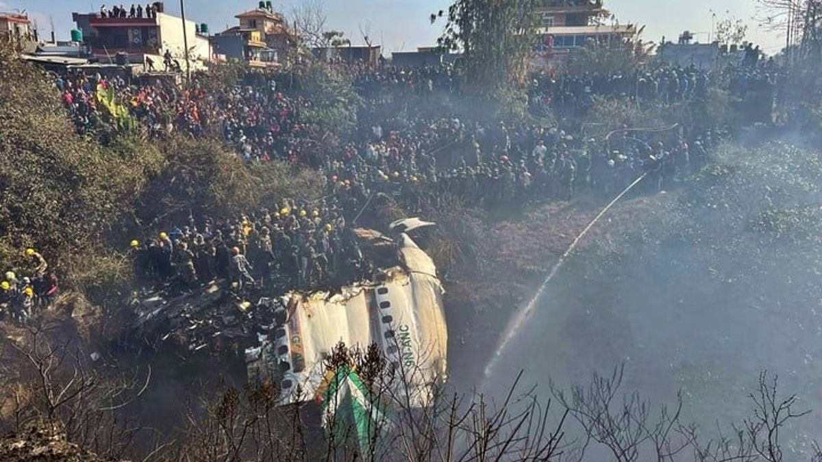 Tragedia En Nepal El Impactante Video Del Momento En Que Avión Con 72