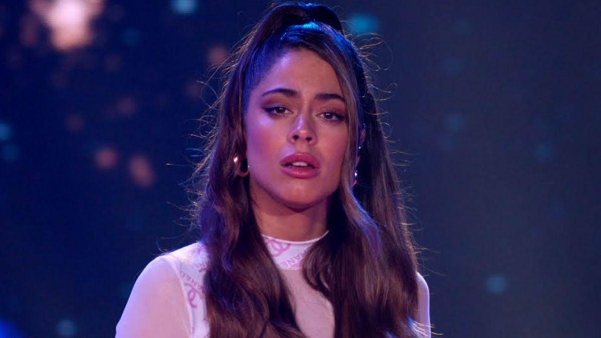 Tini Stoessel se olvidó la letra de una canción en pleno show: el video