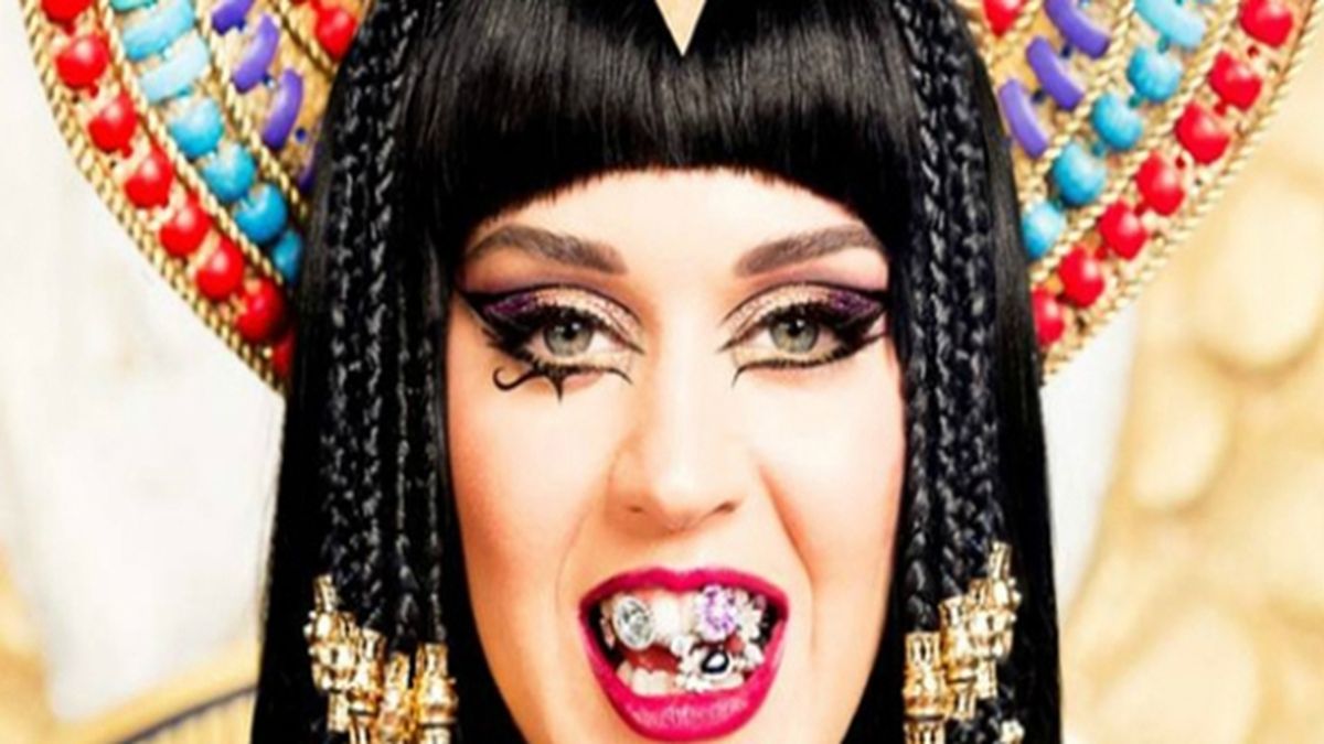 Katy encarna a Cleopatra en su nuevo vídeo