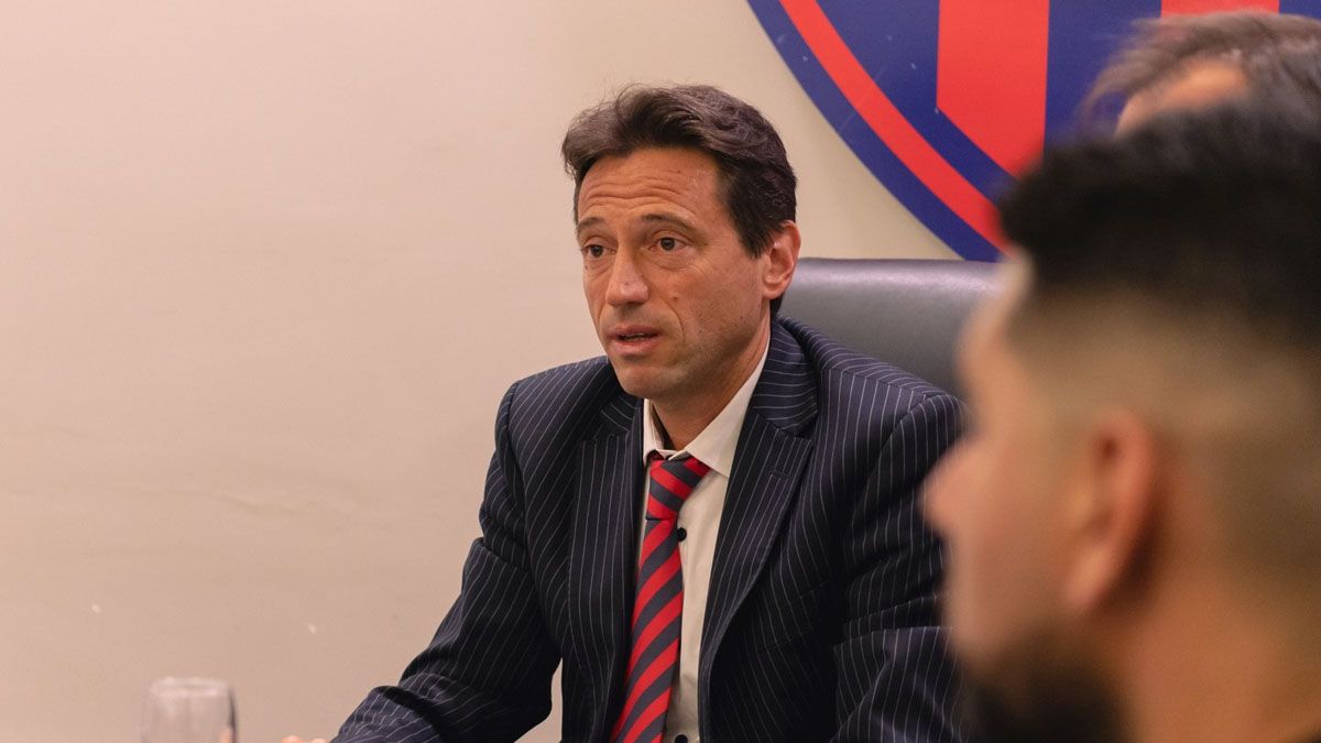 Tensión en San Lorenzo: hinchas insultaron a Marcelo Moretti y tuvo que ...