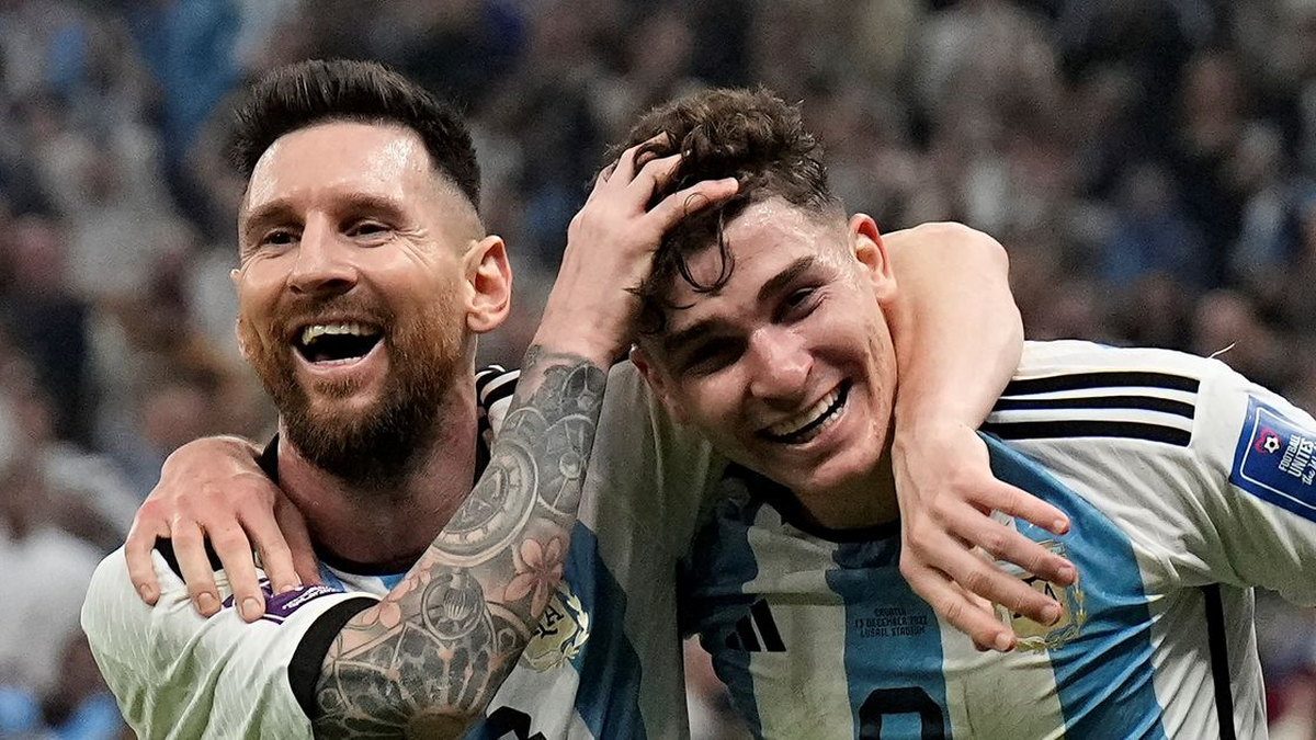 El tajante análisis de Pep Guardiola sobre Lionel Messi y Julián Álvarez