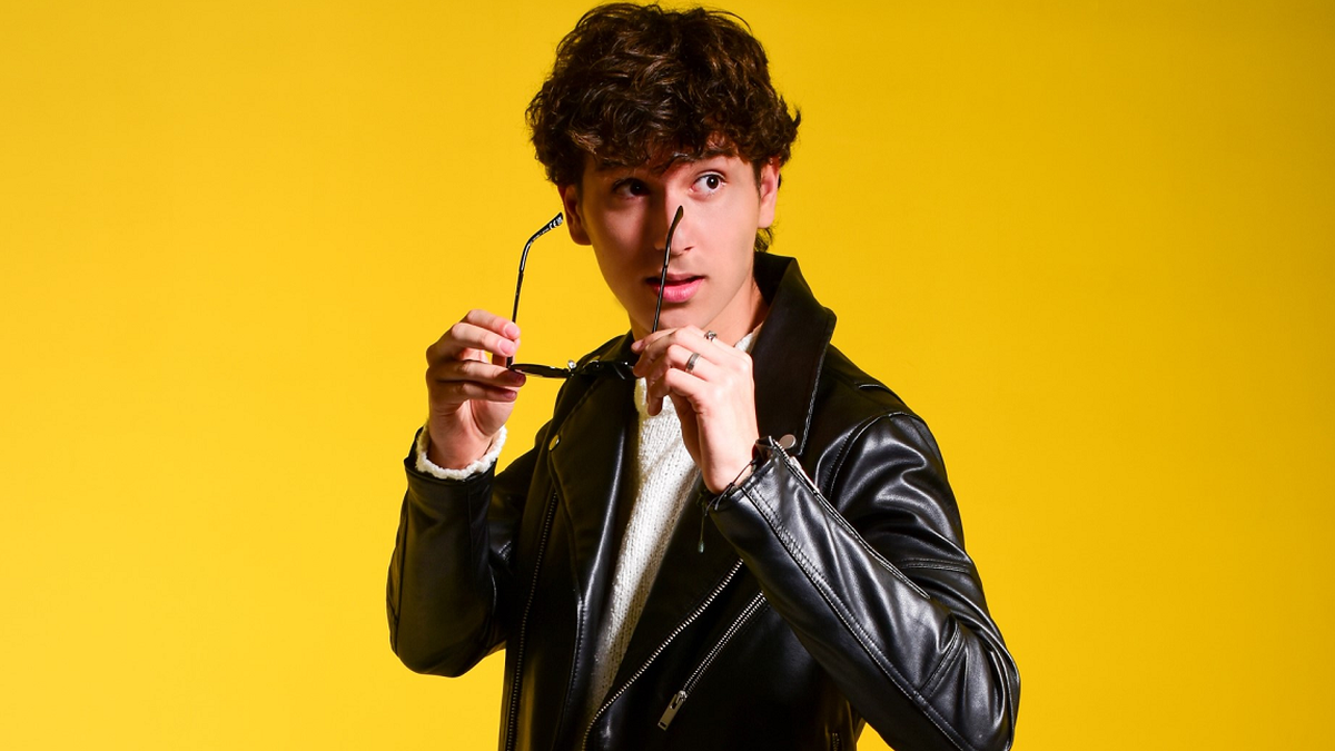 Ryan Cox presenta su álbum A Popcorn