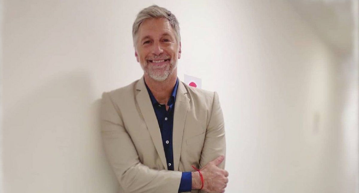 Los irónicos mensajes de Horacio Cabak sobre sus amantes