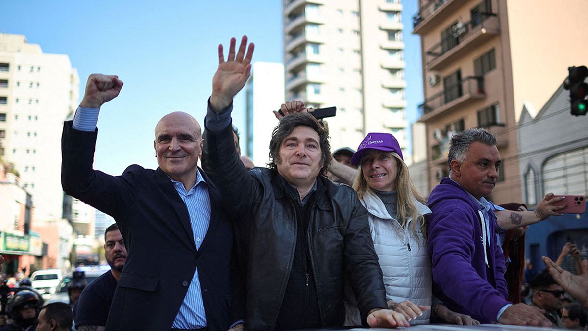 Elecciones en Buenos Aires: Milei se juega su poder y futuro político en el distrito más hostil