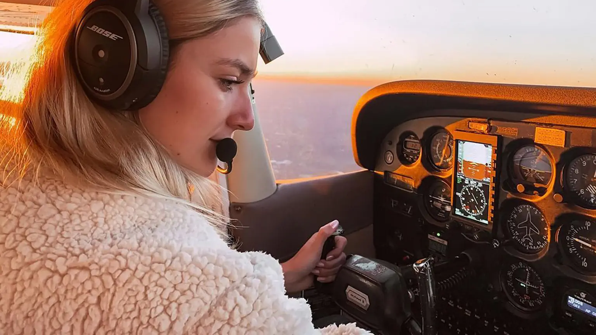 Estremecedor audio de los últimos minutos de la instructora de vuelo ...