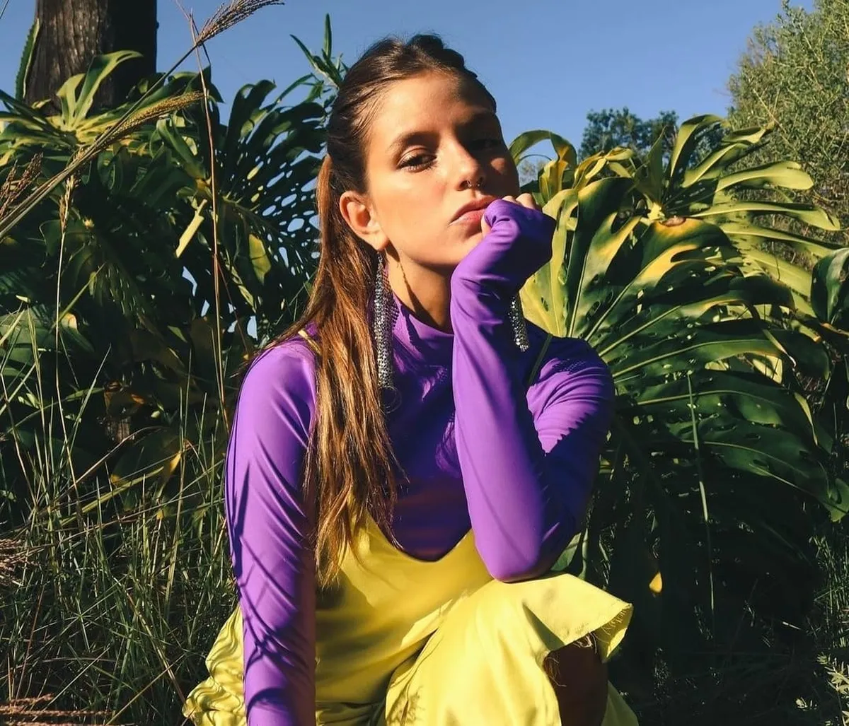 Julieta Dei Castelli: La diseñadora y cineasta misionera adoptada por ...