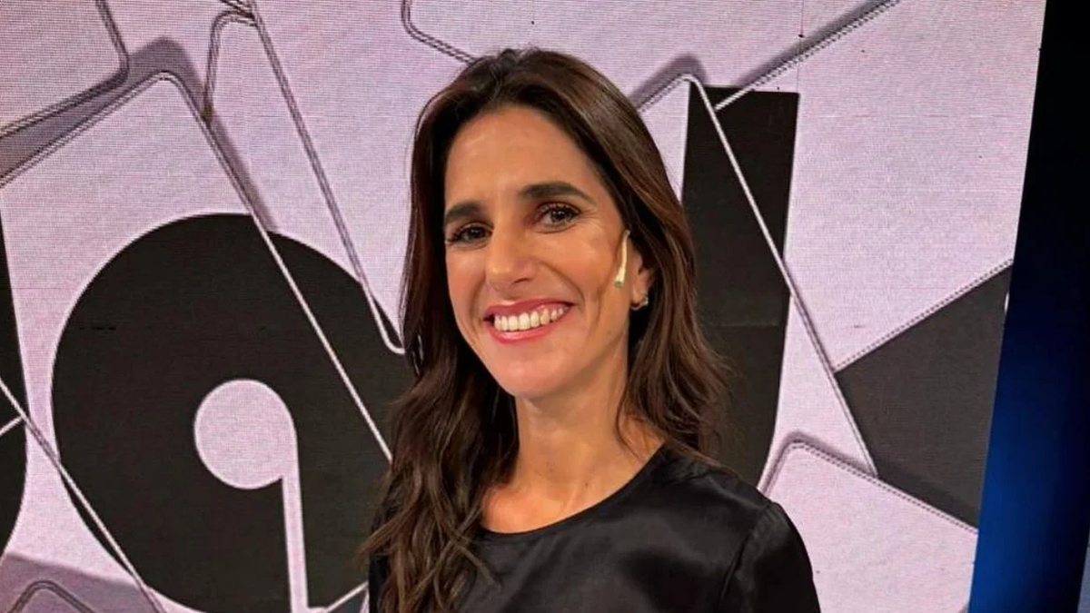 Importante periodista de 40 años anunció su embarazo