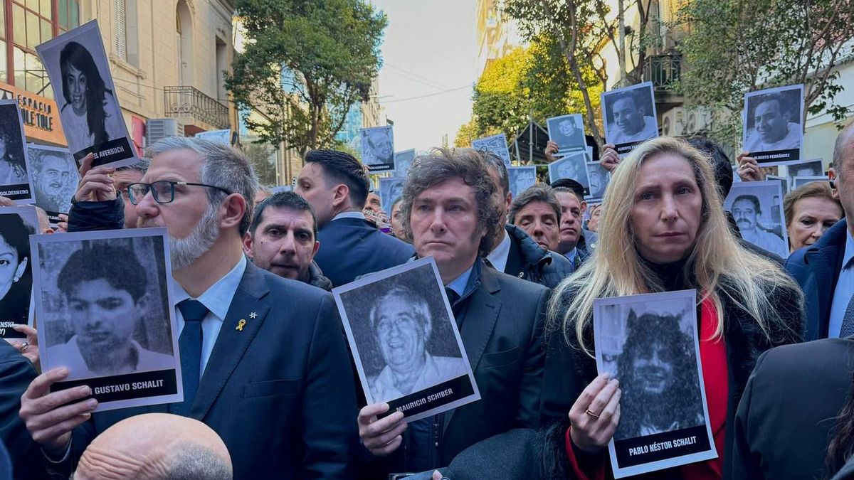 Javier Milei y su gabinete participaron del acto por el 30° aniversario ...
