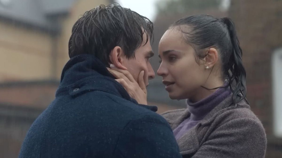 Netflix tiene la película romántica más vista de la plataforma y es una ...