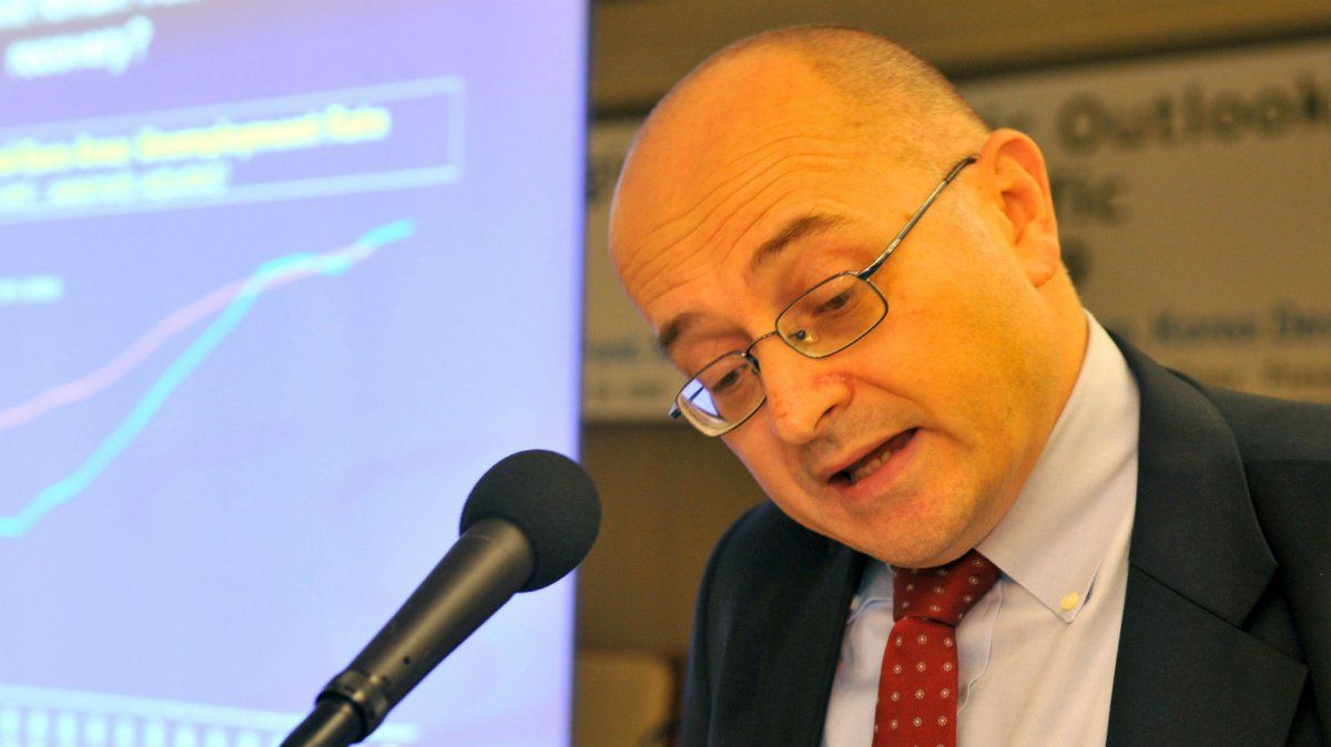 Así piensa Roberto Cardarelli, el economista del FMI que monitorea a la ...