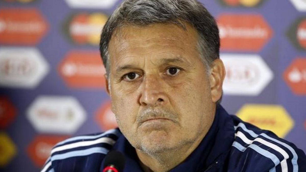 Los increíbles memes en de la renuncia de Martino