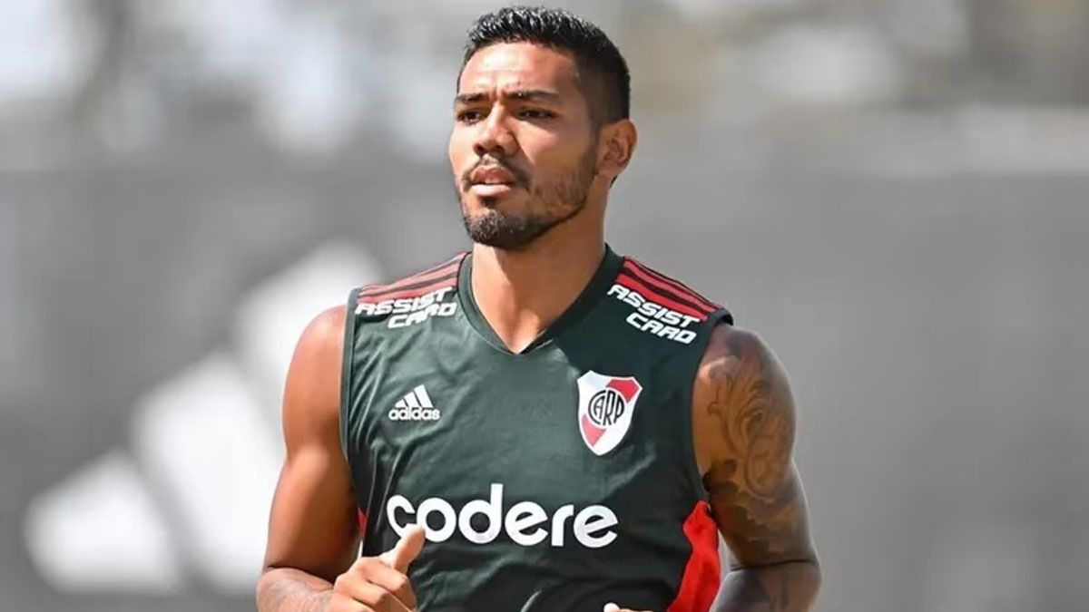 River: David Martínez sufrió una recaída y deberá ser operado