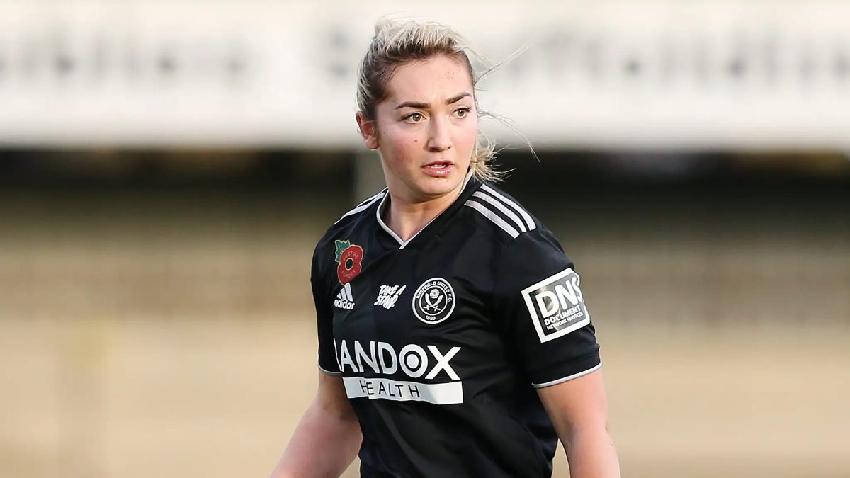 Murió de forma repentina la futbolista de 27 años, Maddy Cusack