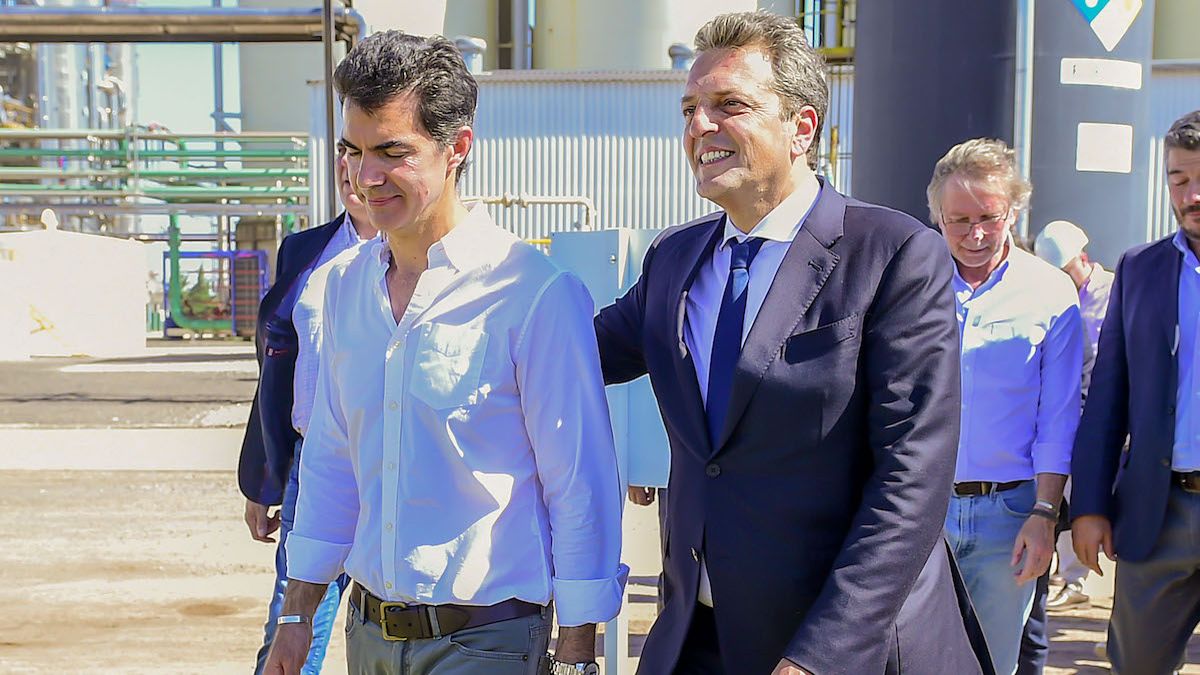 Los malabares de Milei para evitar más fugas y el plan de Sergio Massa ...